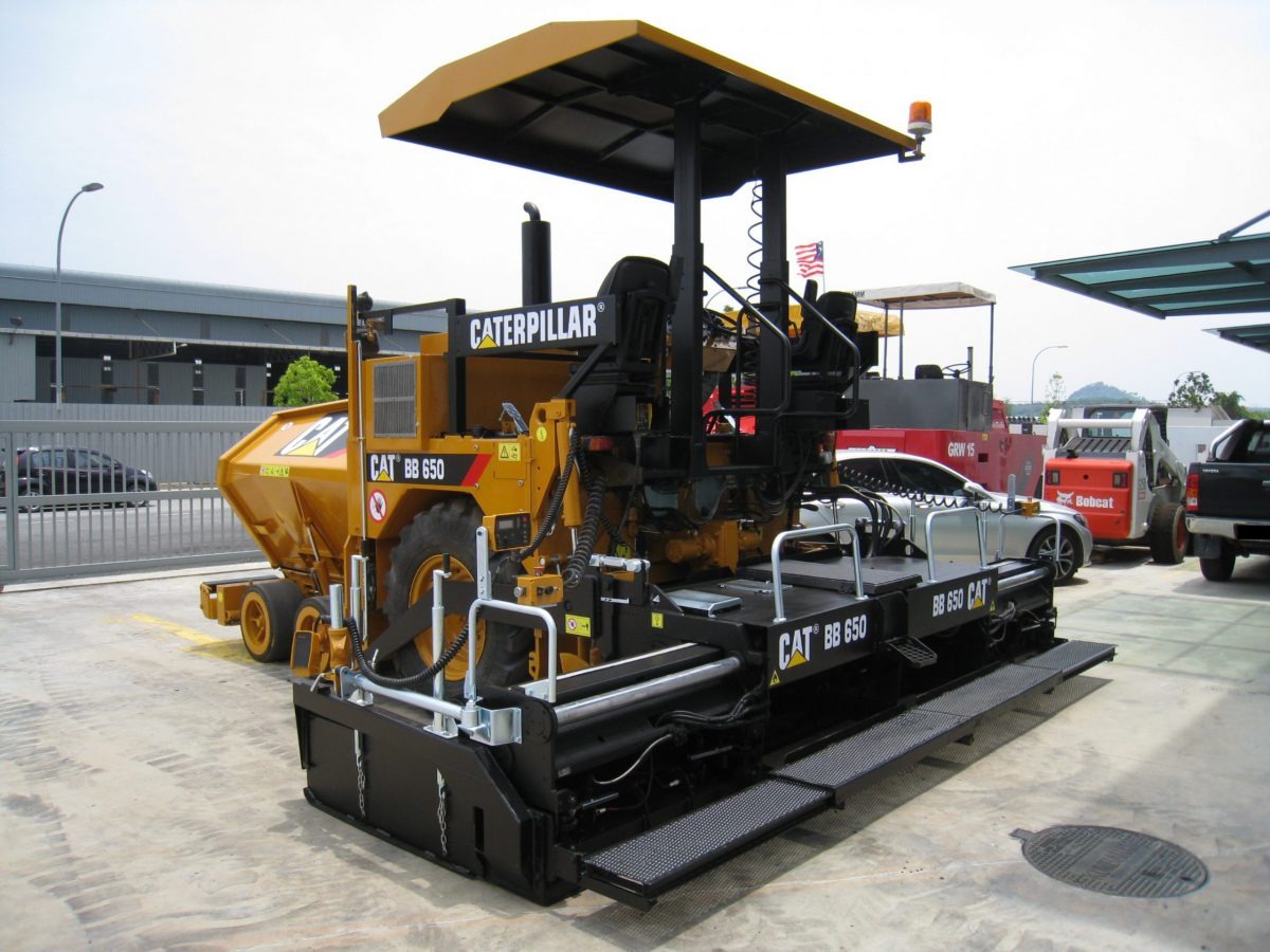 Caterpillar BB650 (Sold Out) – Loong Fatt