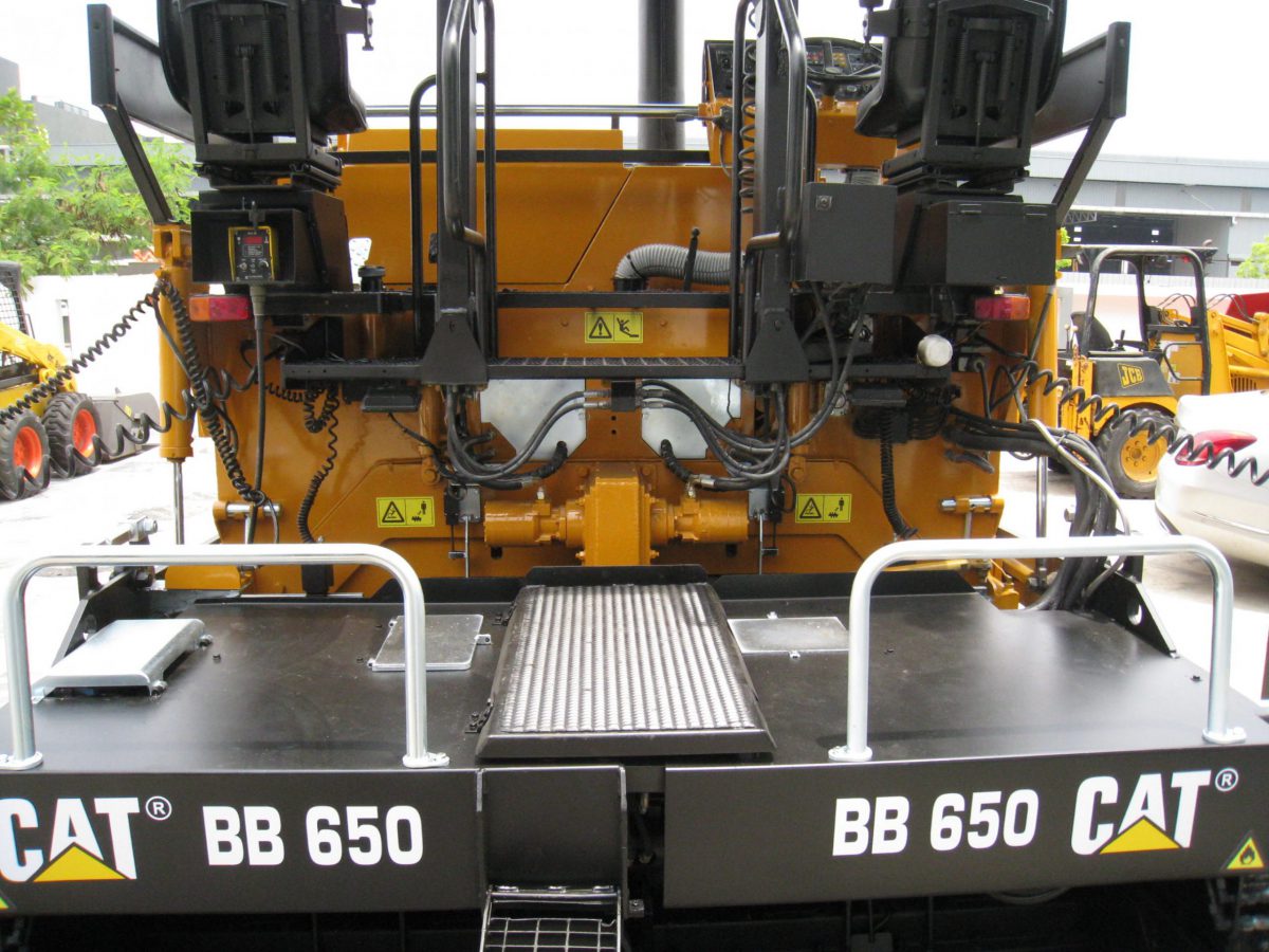 Caterpillar BB650 (Sold Out) – Loong Fatt