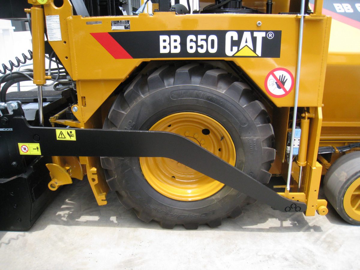 Caterpillar BB650 (Sold Out) – Loong Fatt