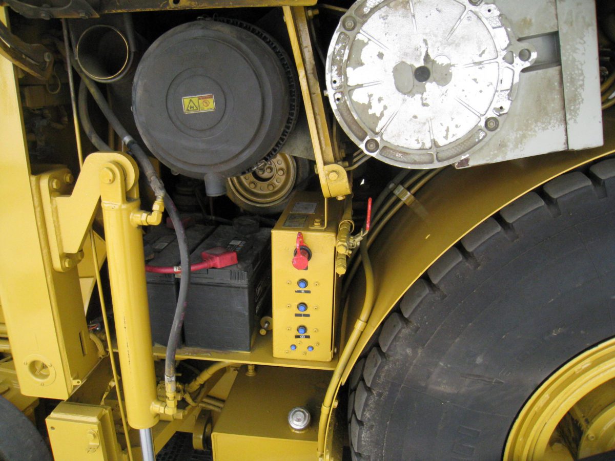 Caterpillar AP 600D (Sold out) – Loong Fatt