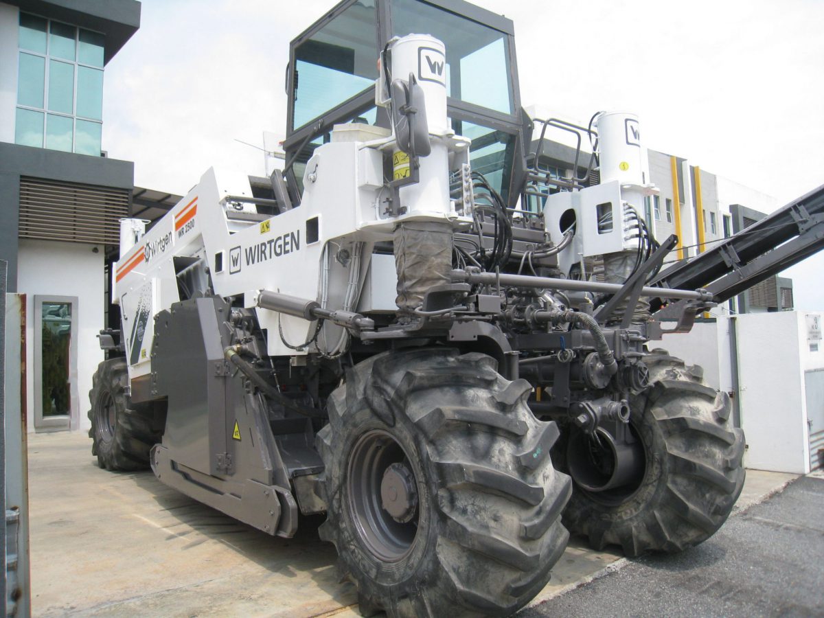 Wirtgen WR 2500 (Sold out) – Loong Fatt