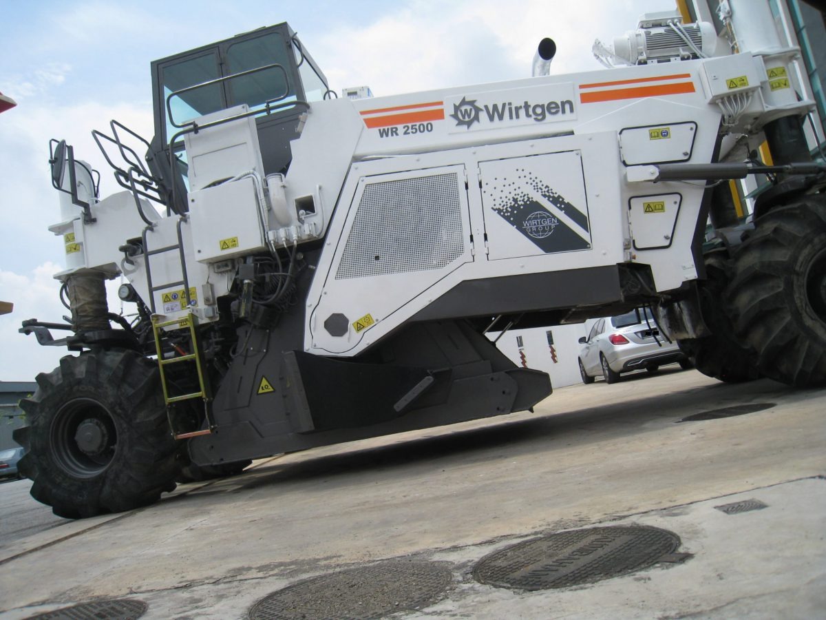 Wirtgen WR 2500 (Sold out) – Loong Fatt